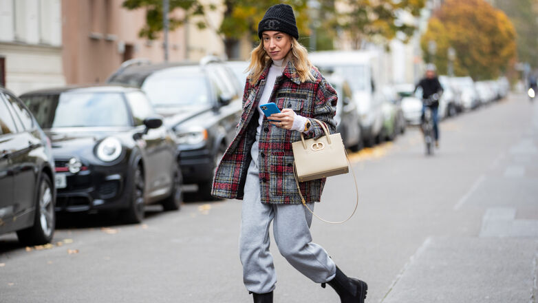 7 x modieuze outfits met een joggingbroek in de hoofdrol - Trendalert