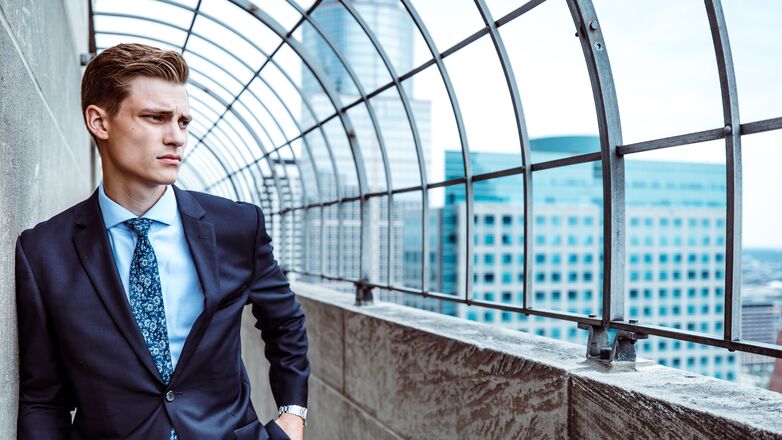 Kleren maken de man: hoe kies je het perfecte pak? - Trendalert